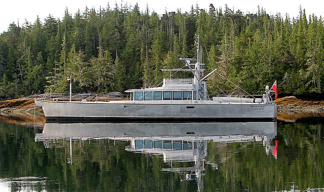 MV Wind Horse, Linda+Steve Dashew US | Windpilot Blog EN